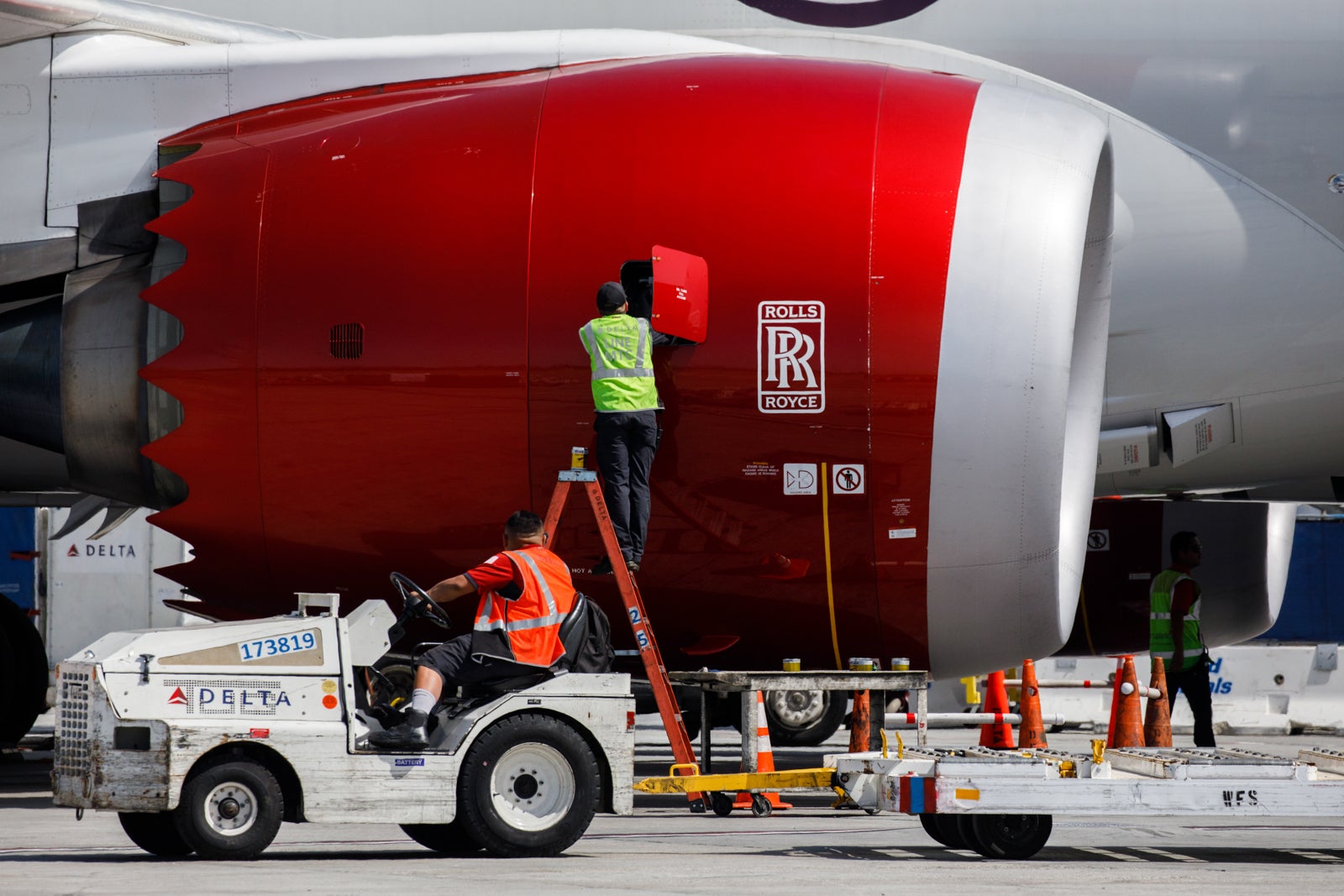 All you need to know about the pre-flight 'walk-around' - The Points Guy