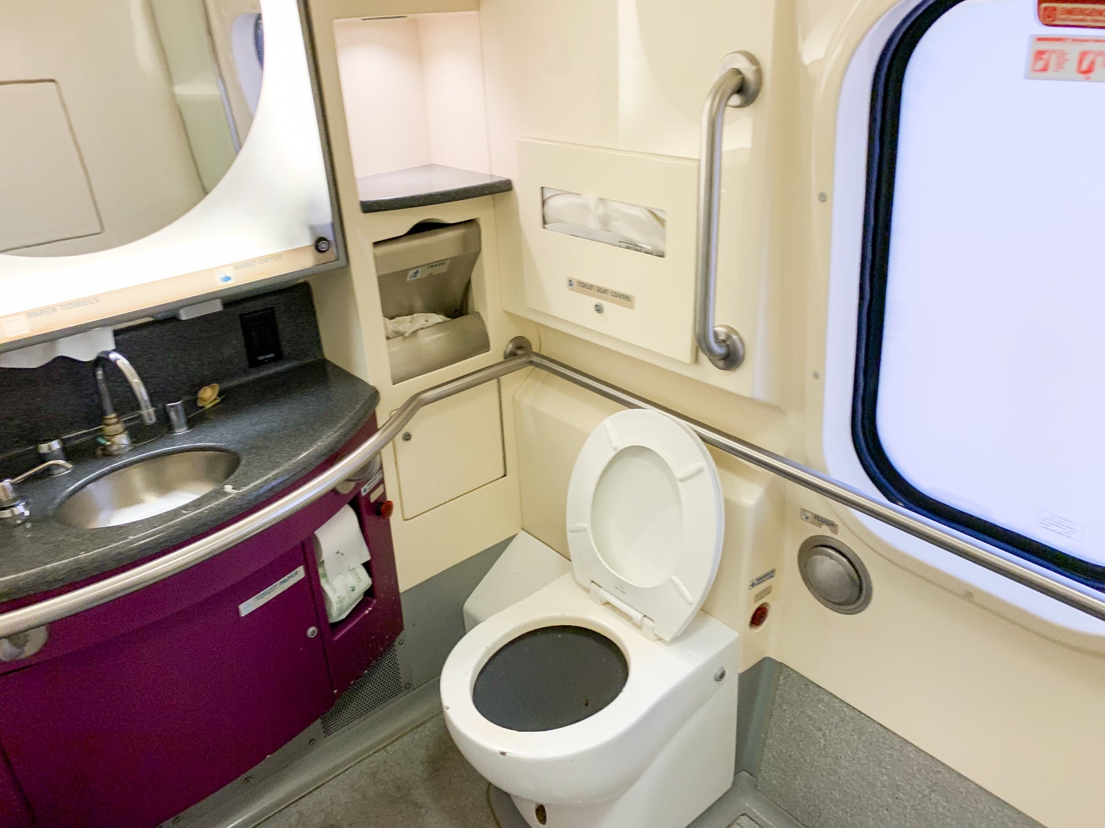 A Review of Amtrak's Acela Express in First Class - The Points Guy