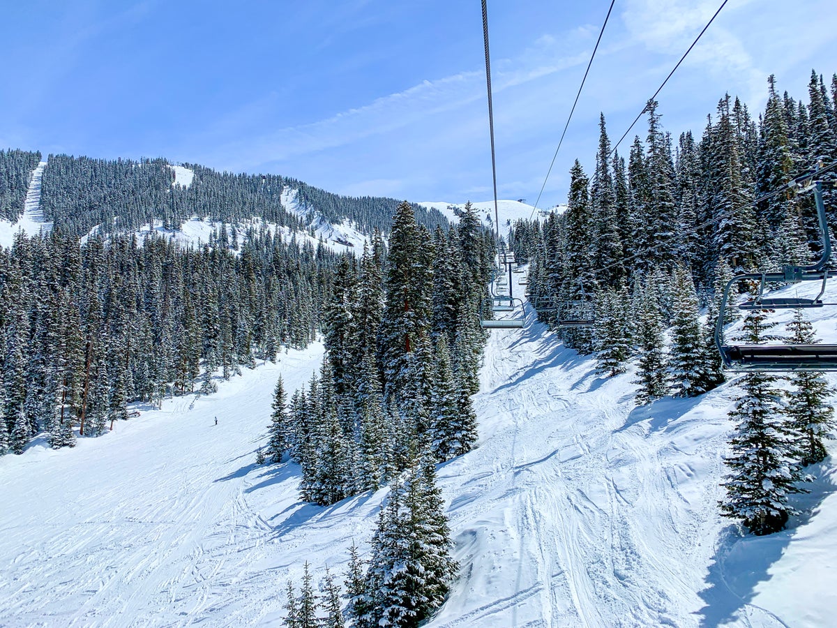 Here's how to choose the best ski pass for you this season - The Points Guy