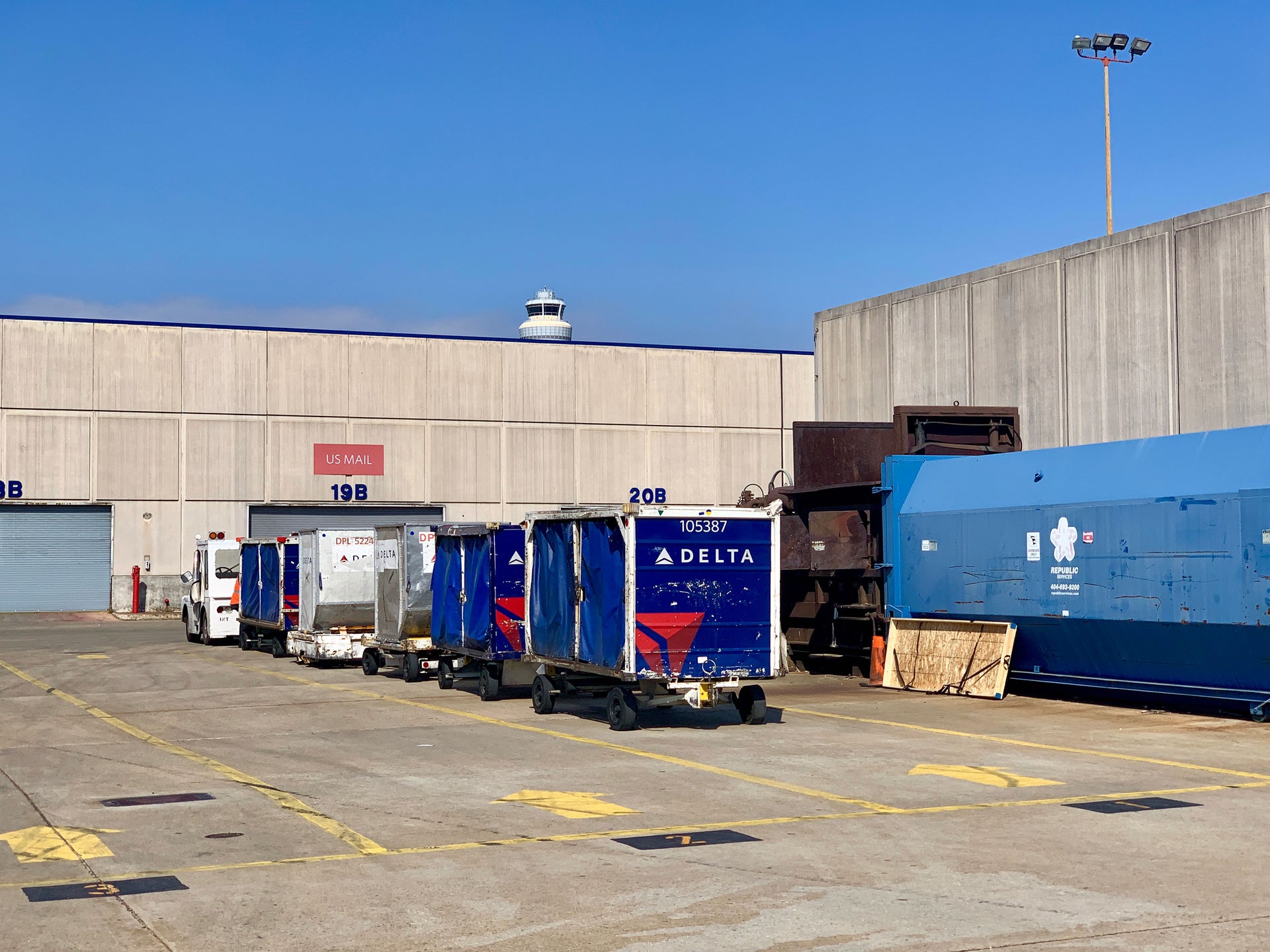 Behind the Scenes at Delta's Cargo Hub - The Points Guy