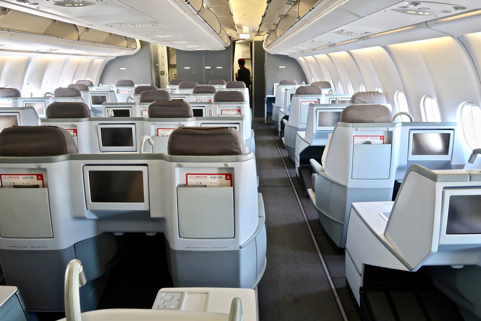 American Airlines A340