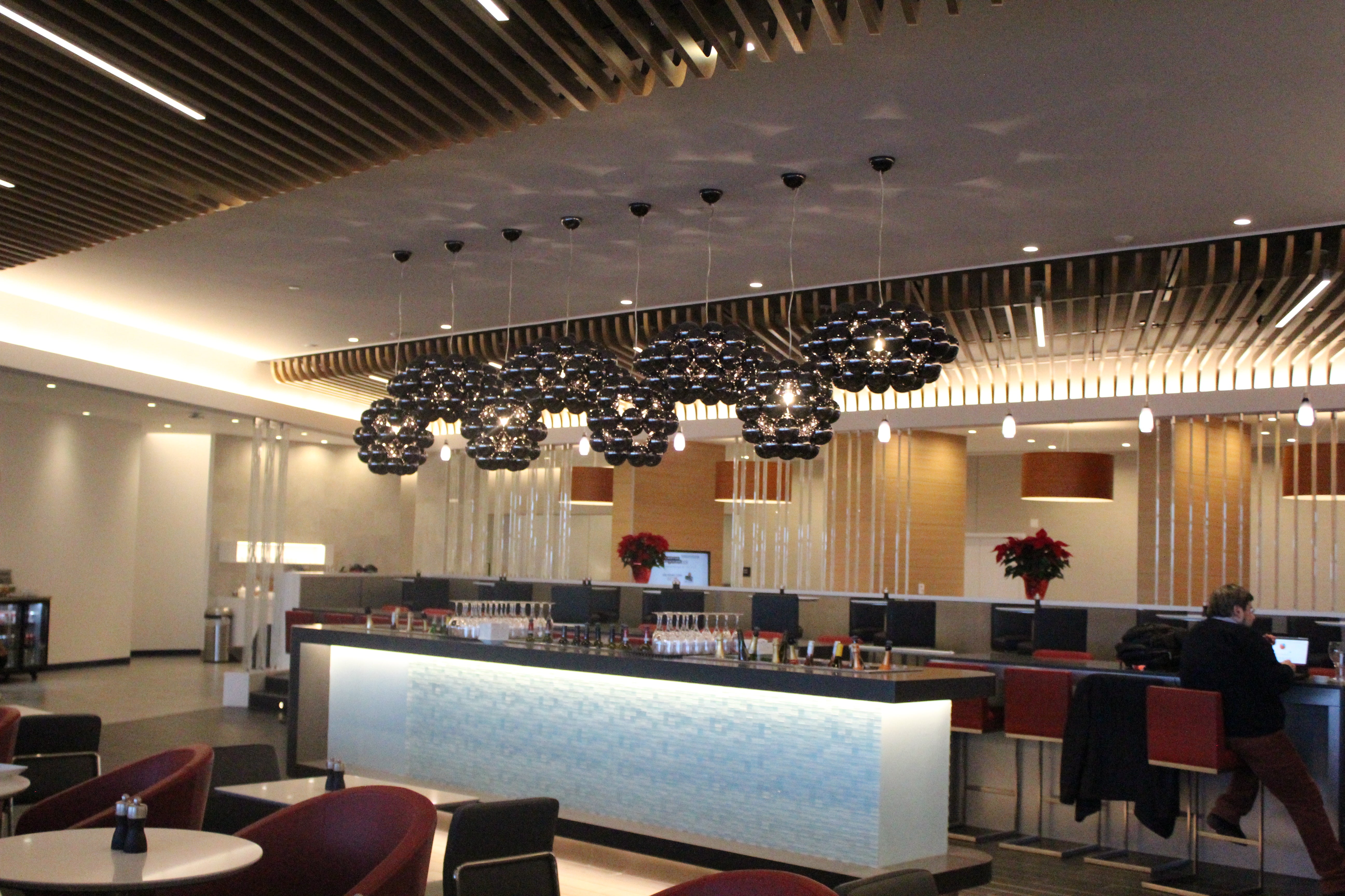 American Airlines DFW Flagship Lounge Opens May 16 - The Points Guy
