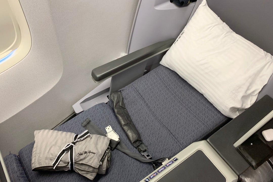 Review: United's 767-400 in First Class, Honolulu to Newark - The ...