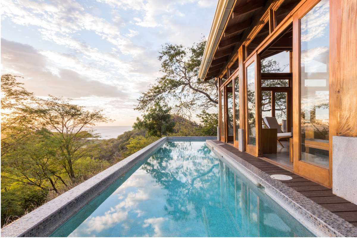 Airbnb's New Luxury Rentals May Be More Affordable Than You Think - The ...