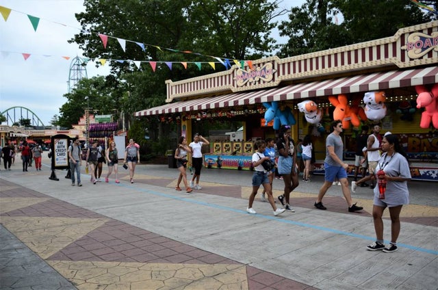 Six Flags Great Adventure 101 - The Points Guy