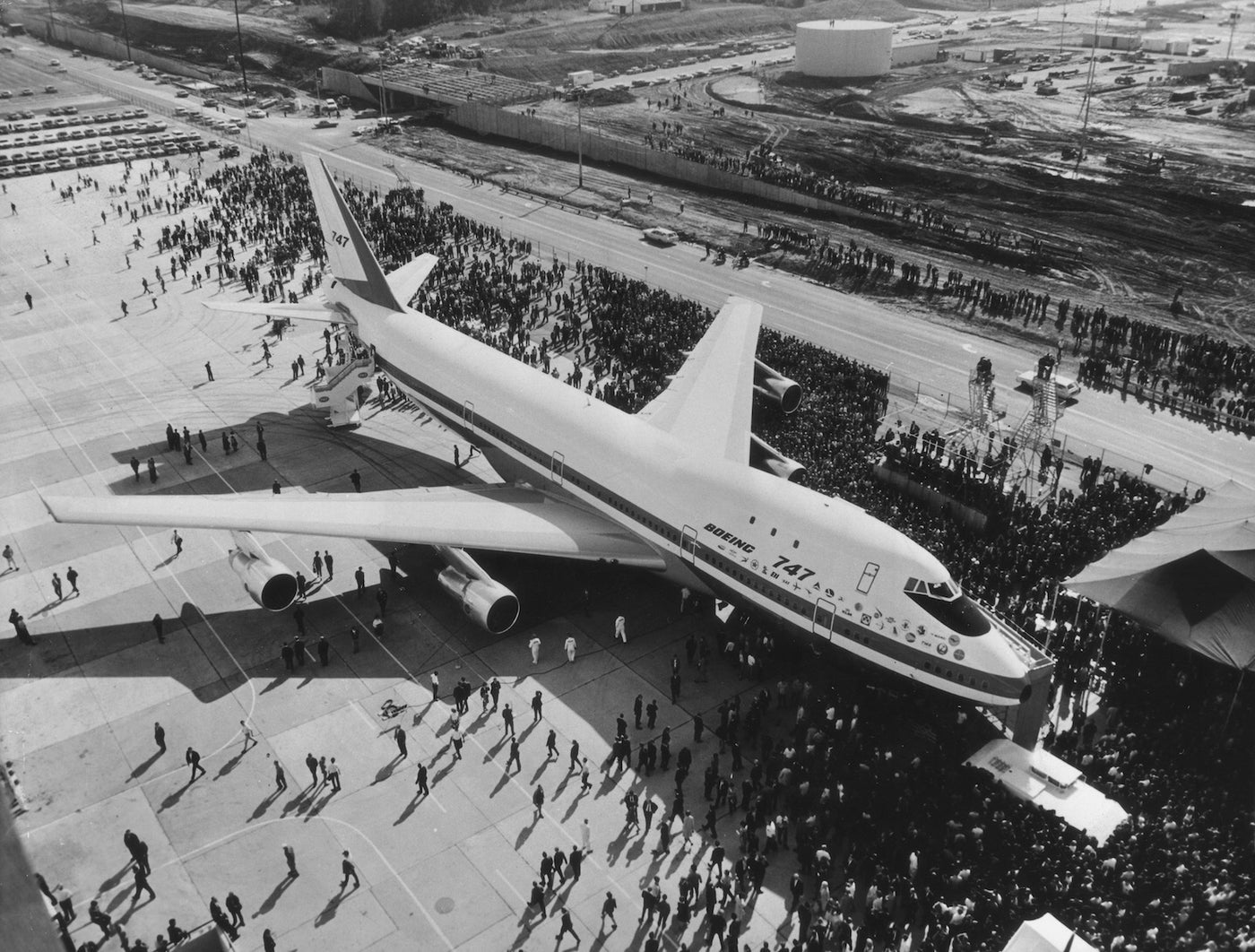 How the Apollo Program Helped Change Commercial Aviation - The Points Guy