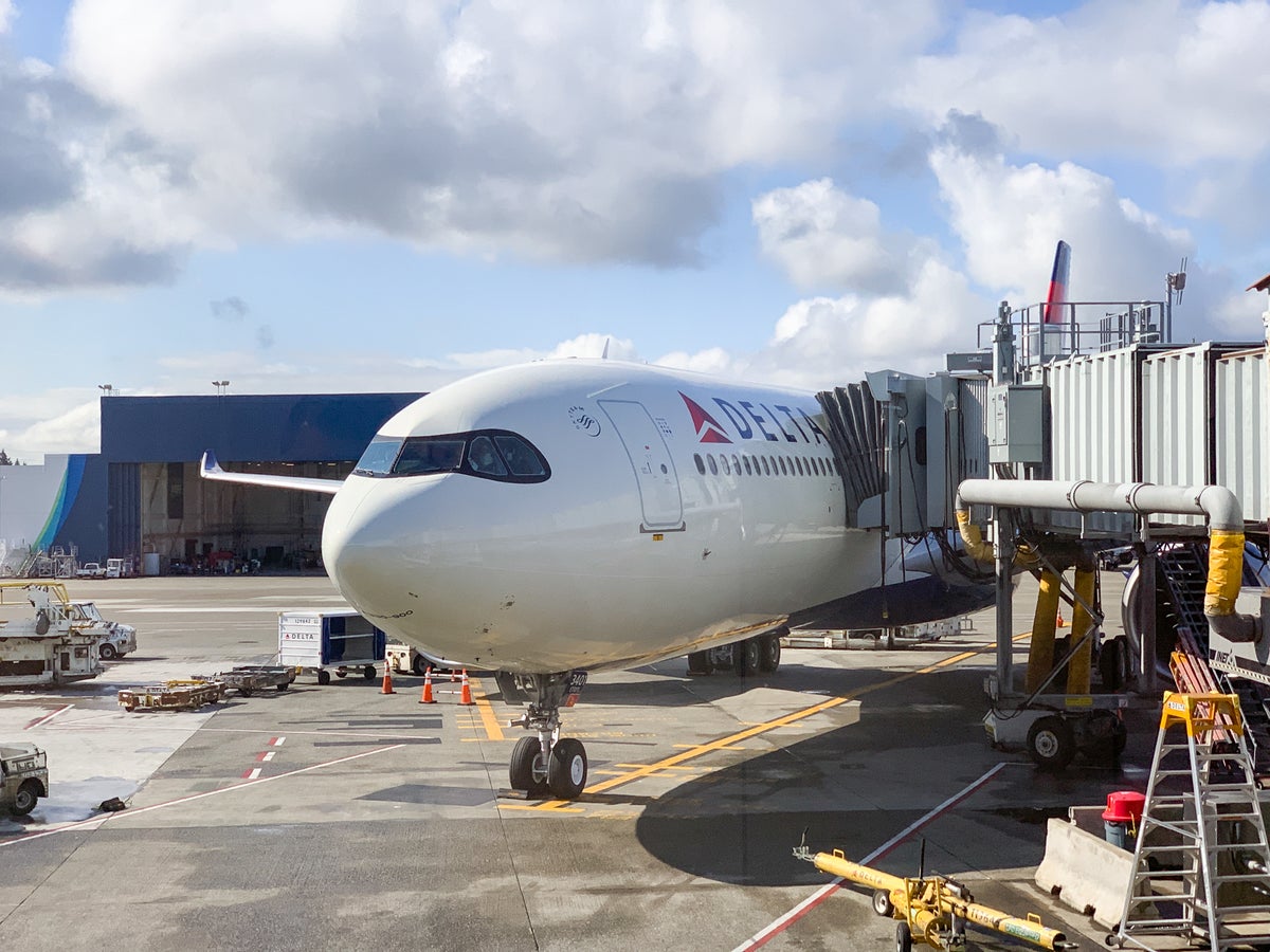 Act fast: Wide open award space on Delta's new Boston to Rome route ...