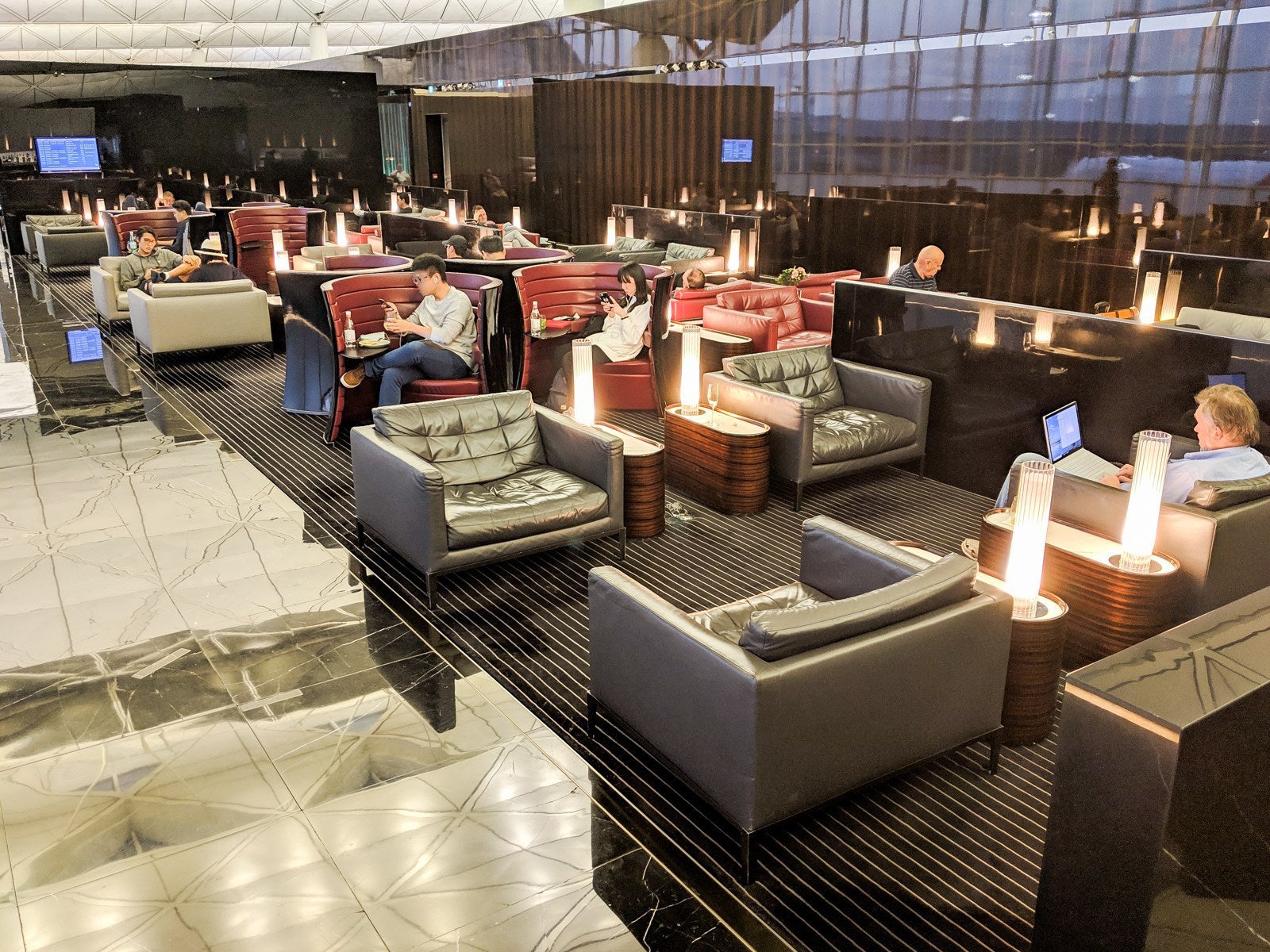 TPG readers' favorite airport lounges around the world - The Points Guy