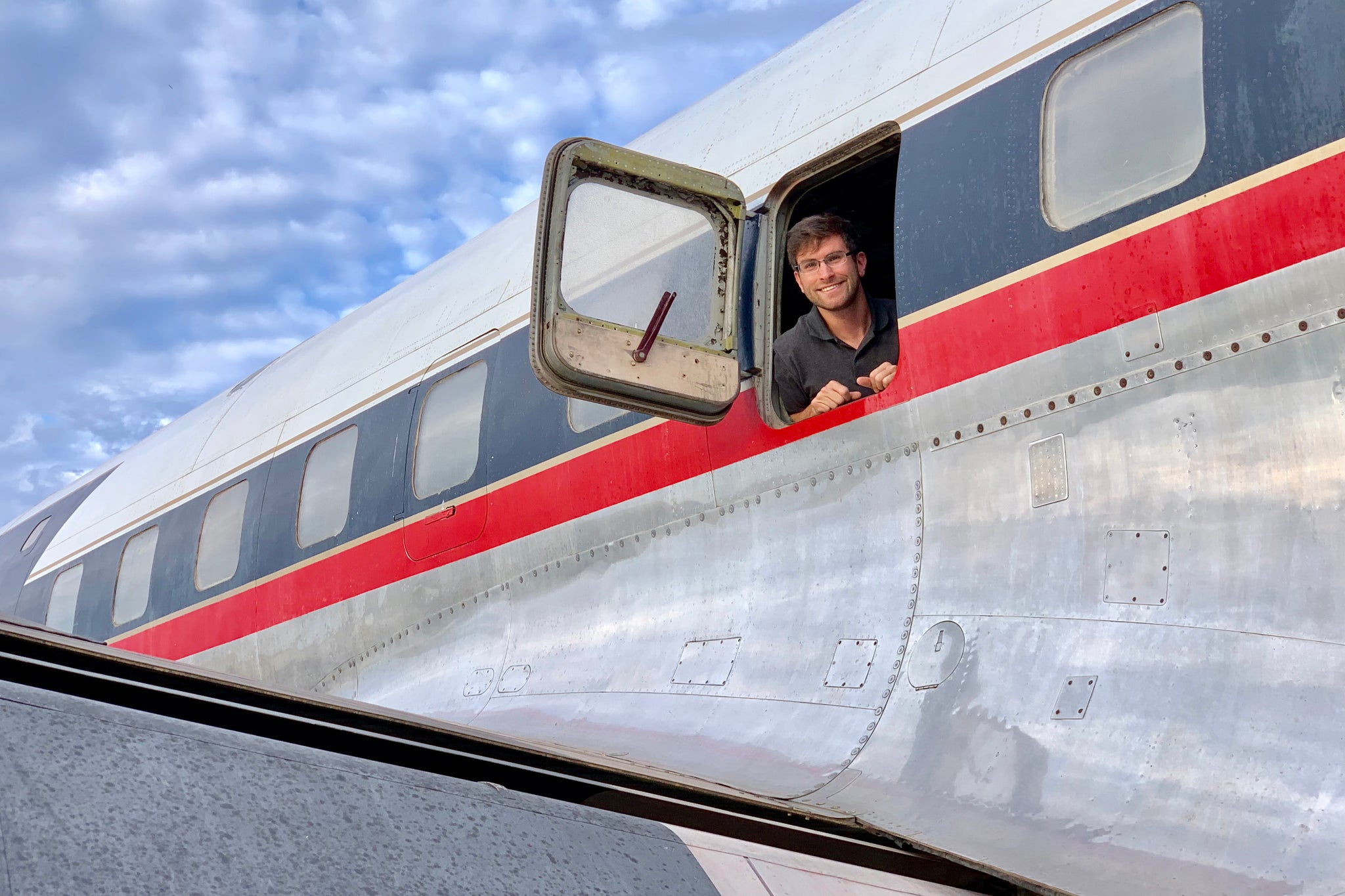 Picking up a Vintage Delta DC-7 in the 110-Degree Arizona Desert - The ...