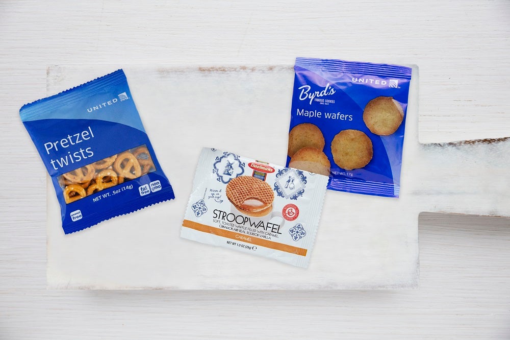 United changes the way you'll get your free snacks - The Points Guy