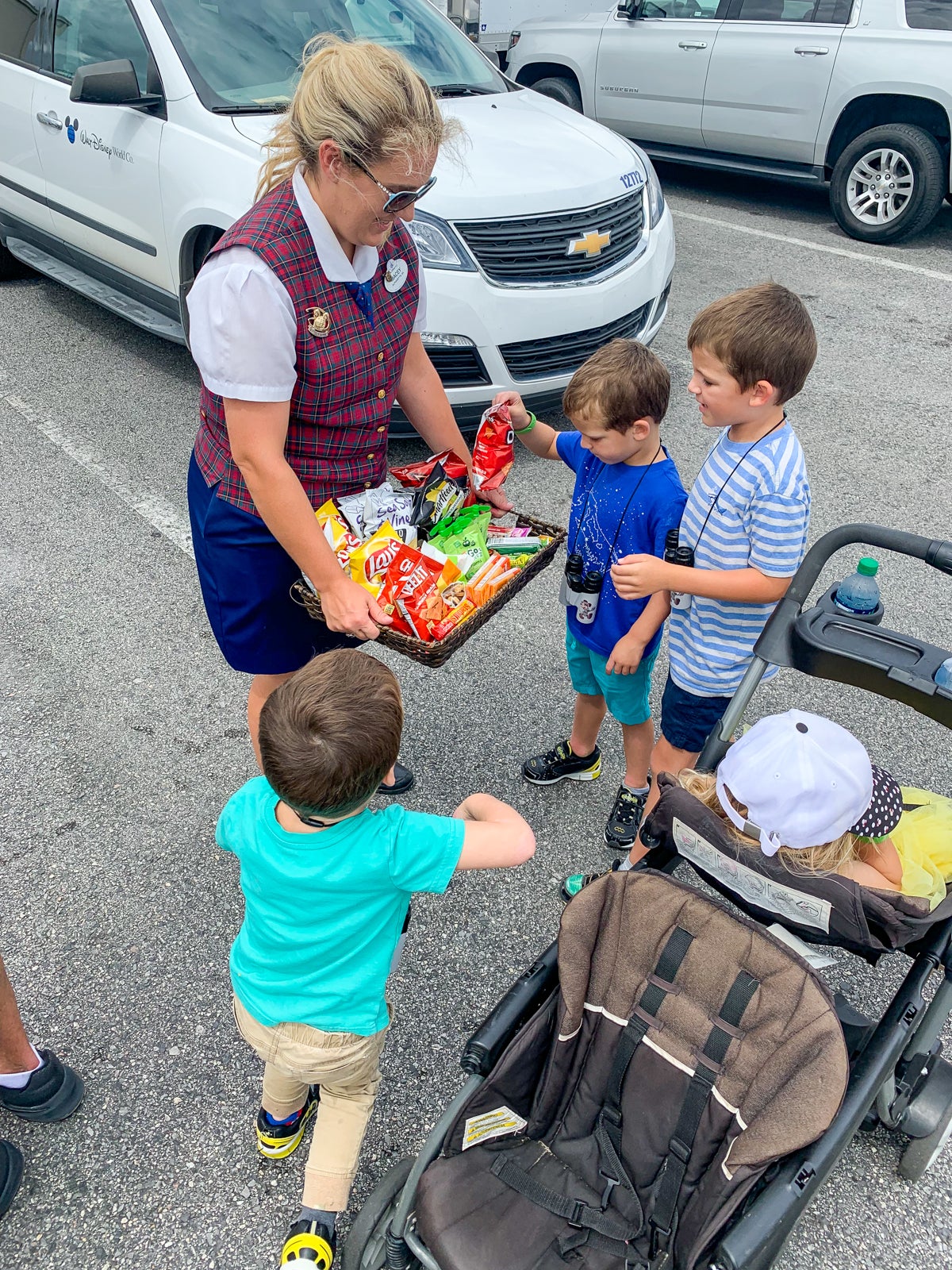 Is the Disney VIP Private Tour Worth It? - The Points Guy