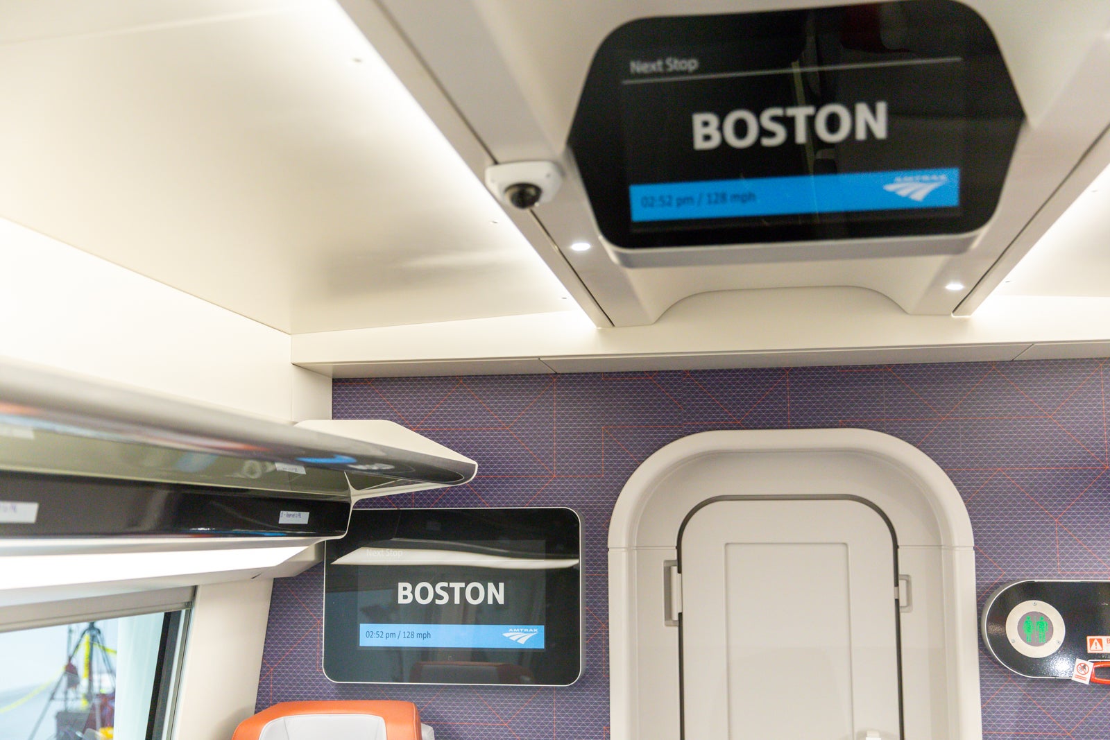 Amtrak Shows off the New Acela Interiors You'll See in 2021 - The ...