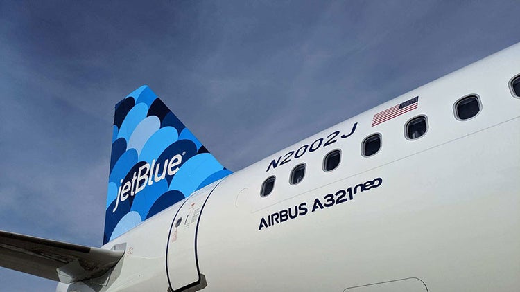 JetBlue rolls out 'Blue Basic' fares as it battles budget rivals - The ...