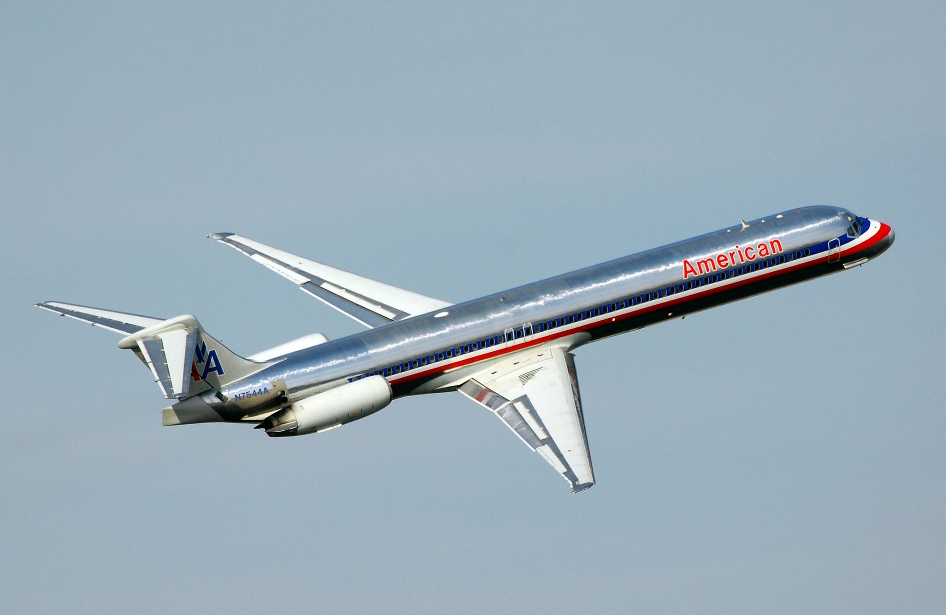 American MD-80s will help train the next generation of airline ...