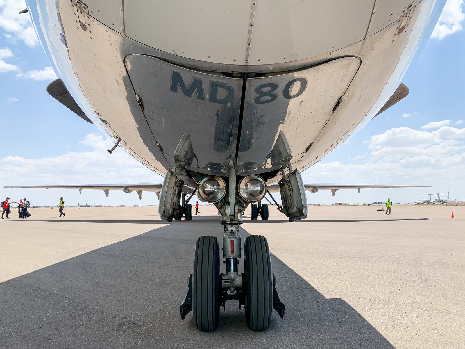 American Airlines keeps a single MD-80 for training - The Points Guy