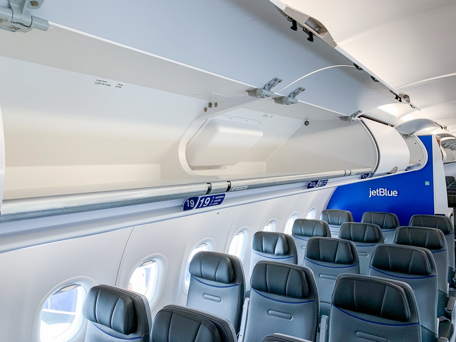 What JetBlue's changes mean for Mosaic members - The Points Guy