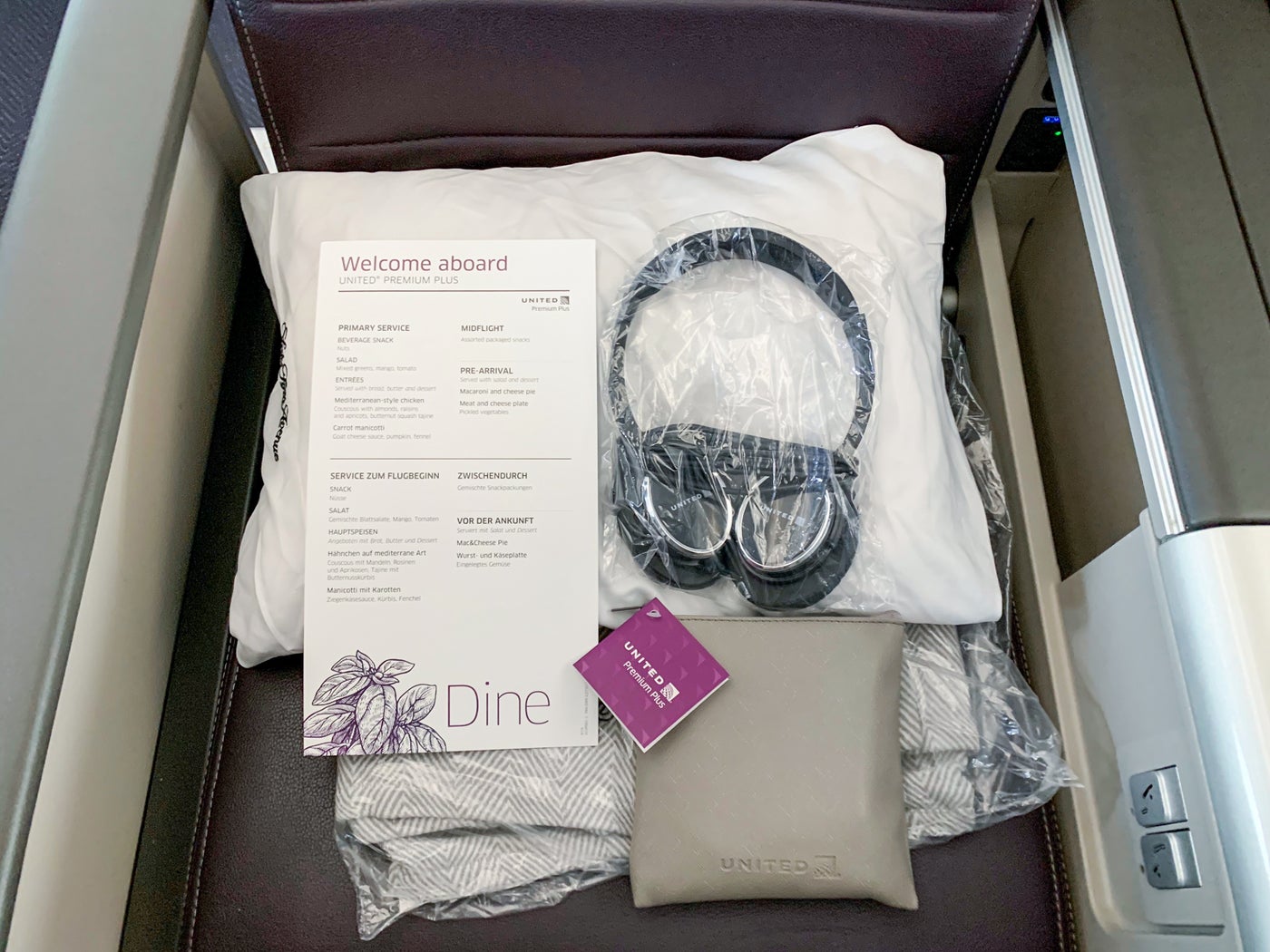 Review: United's Premium Plus on the 787-10
