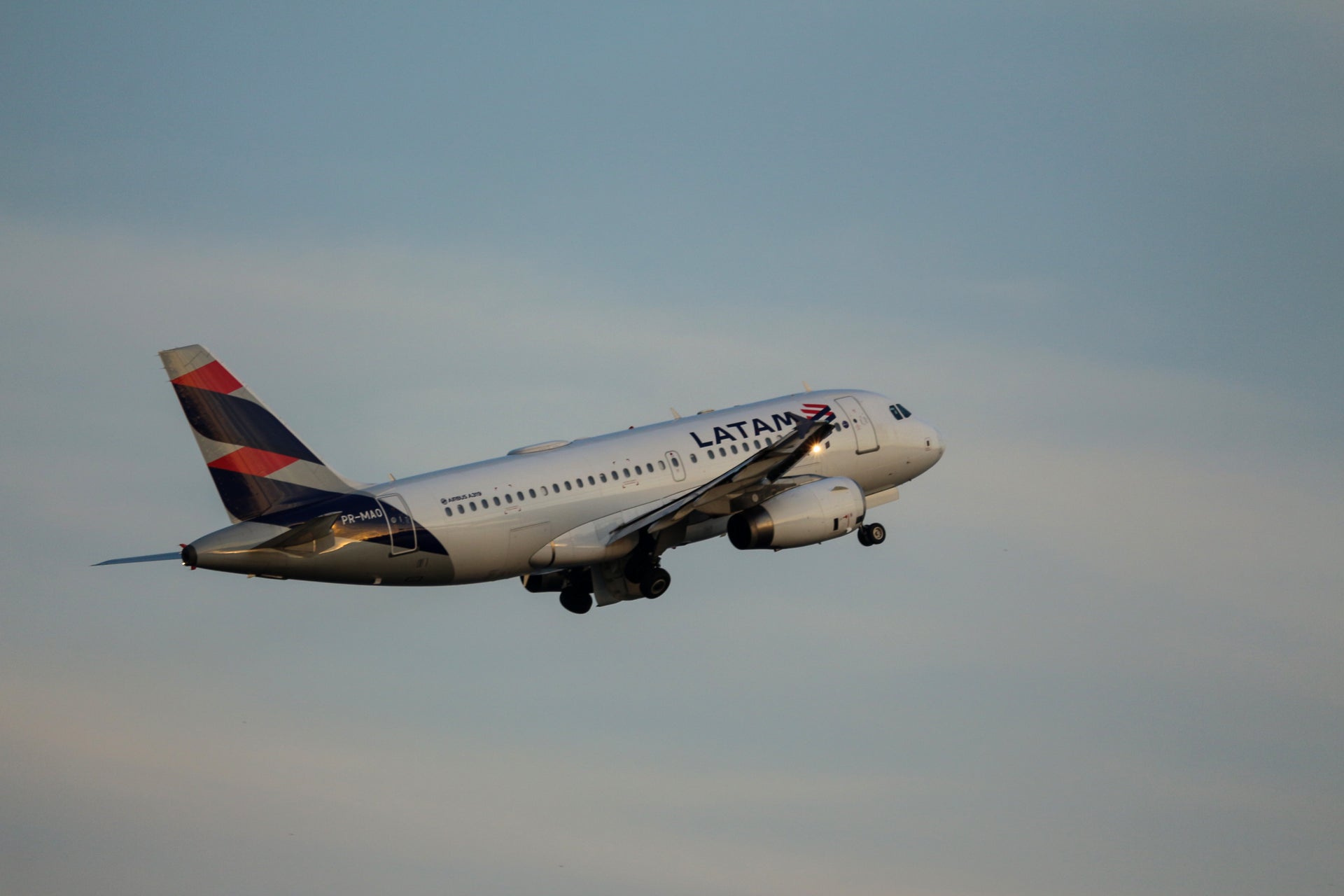 LATAM to begin Delta codeshare, drop American early in 2020 - The ...