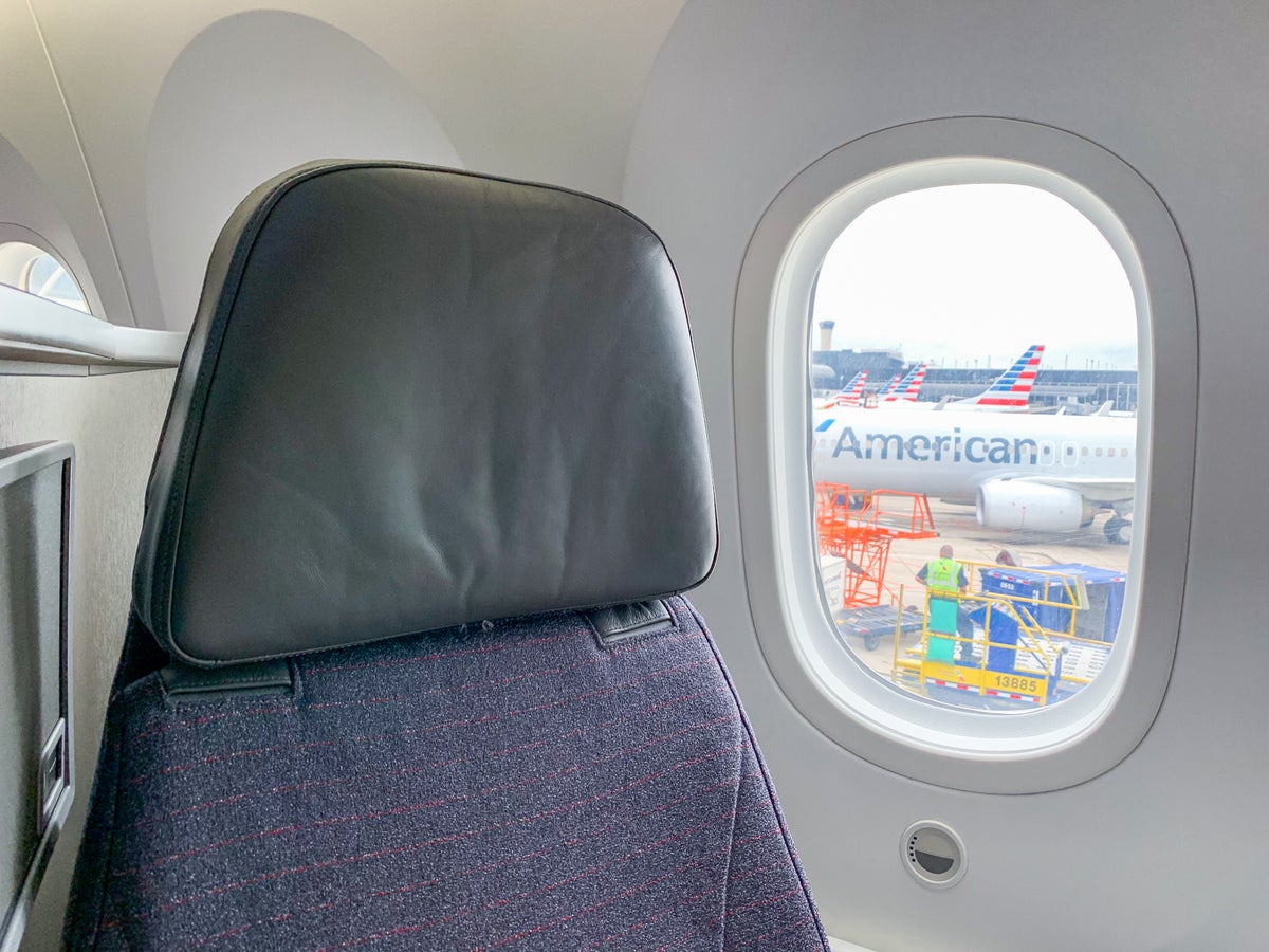 I just flew in a rear-facing seat — Here's what it was like - The ...