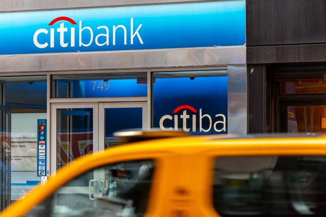 Citi to become exclusive AA card issuer, Barclays cards to be ...