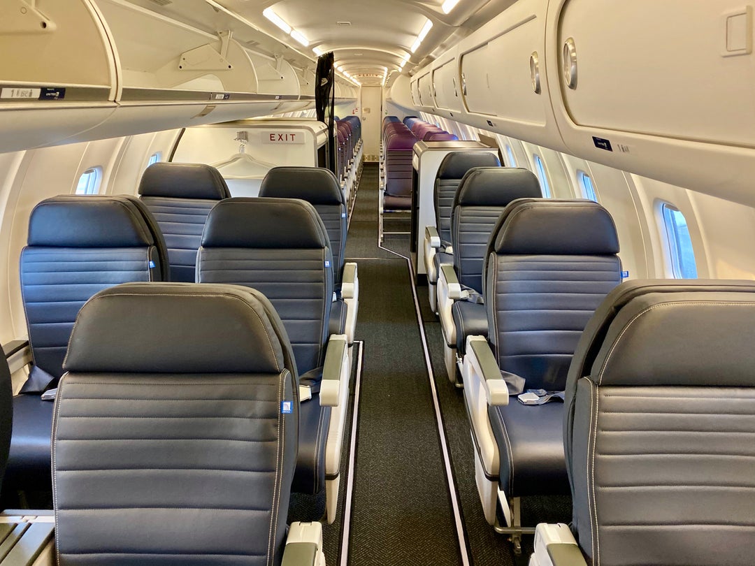 First impressions of United's brand-new CRJ550 regional jet - The ...