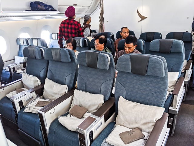 Complete guide to booking premium economy using points and miles - The ...
