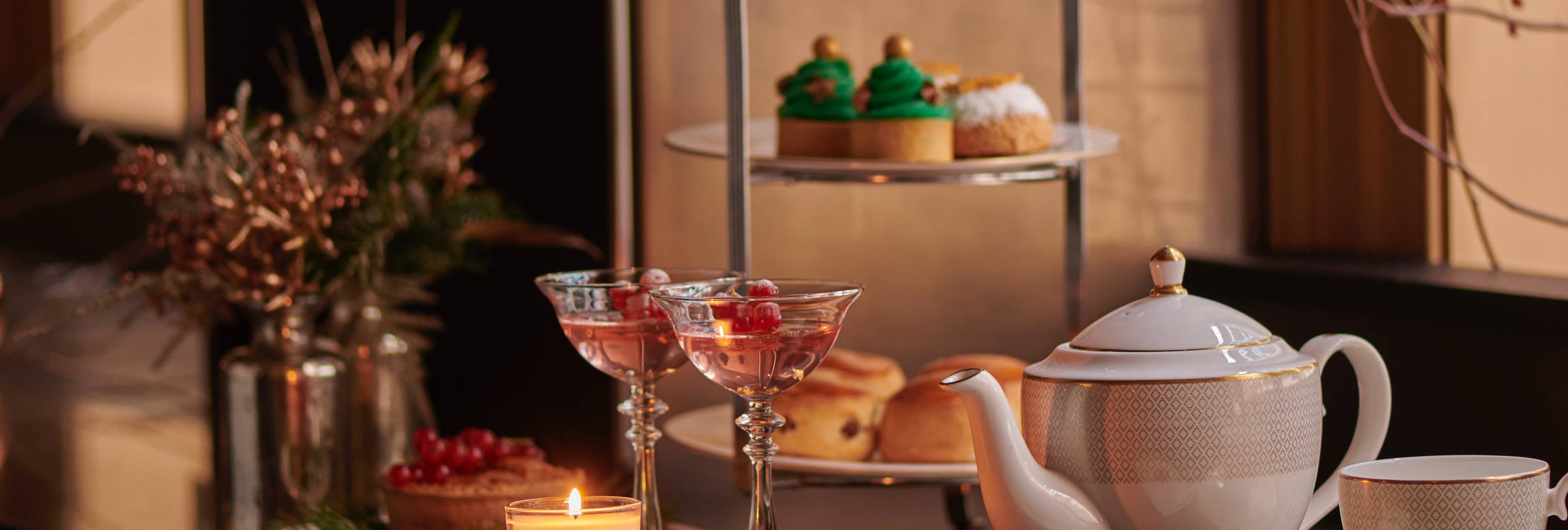 12 festive English afternoon teas Yule love - The Points Guy