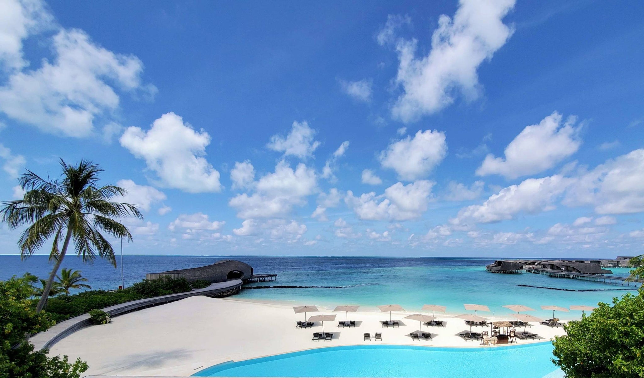 Review: The St. Regis Vommuli Resort - The Points Guy