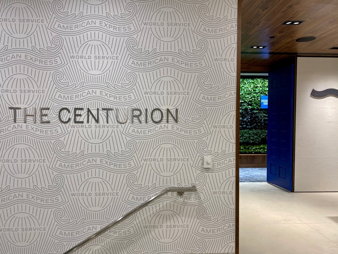 Review: Amex Centurion Lounge in Phoenix - The Points Guy