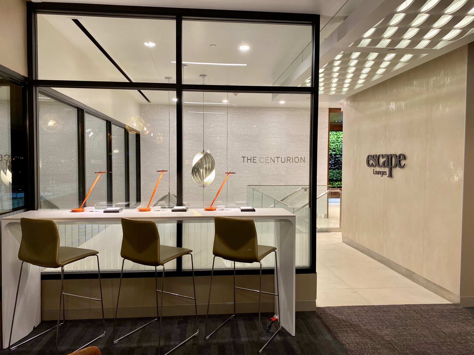 Review: Escape Lounge in Phoenix - The Points Guy