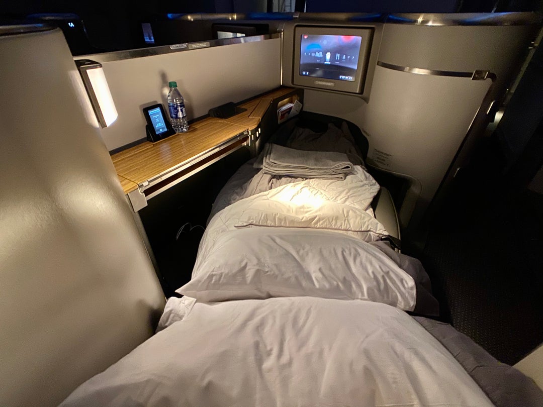 Book American Airlines Flagship First Class to Japan for just 55,000 ...