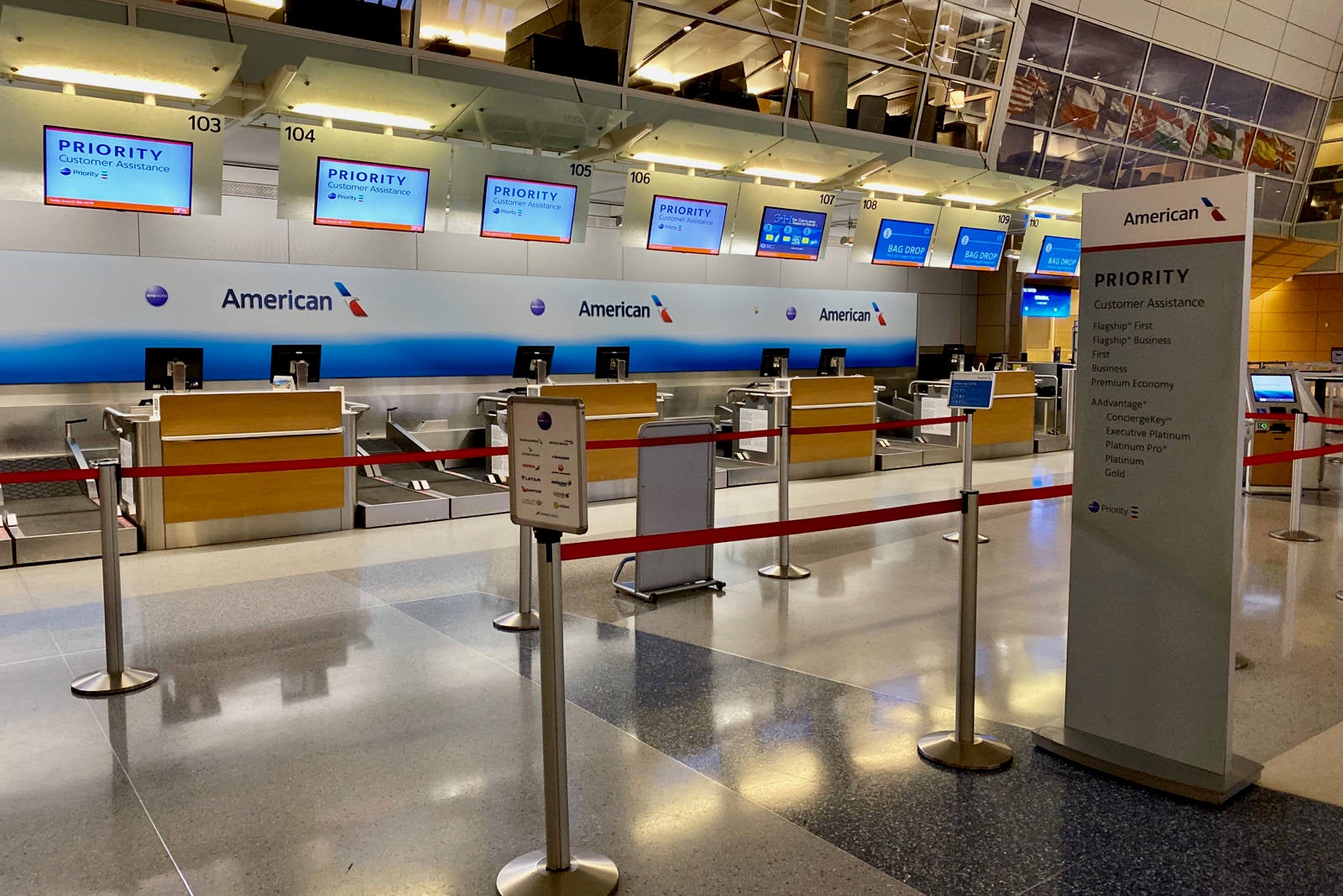 Why airlines cancel flights at the last minute - The Points Guy