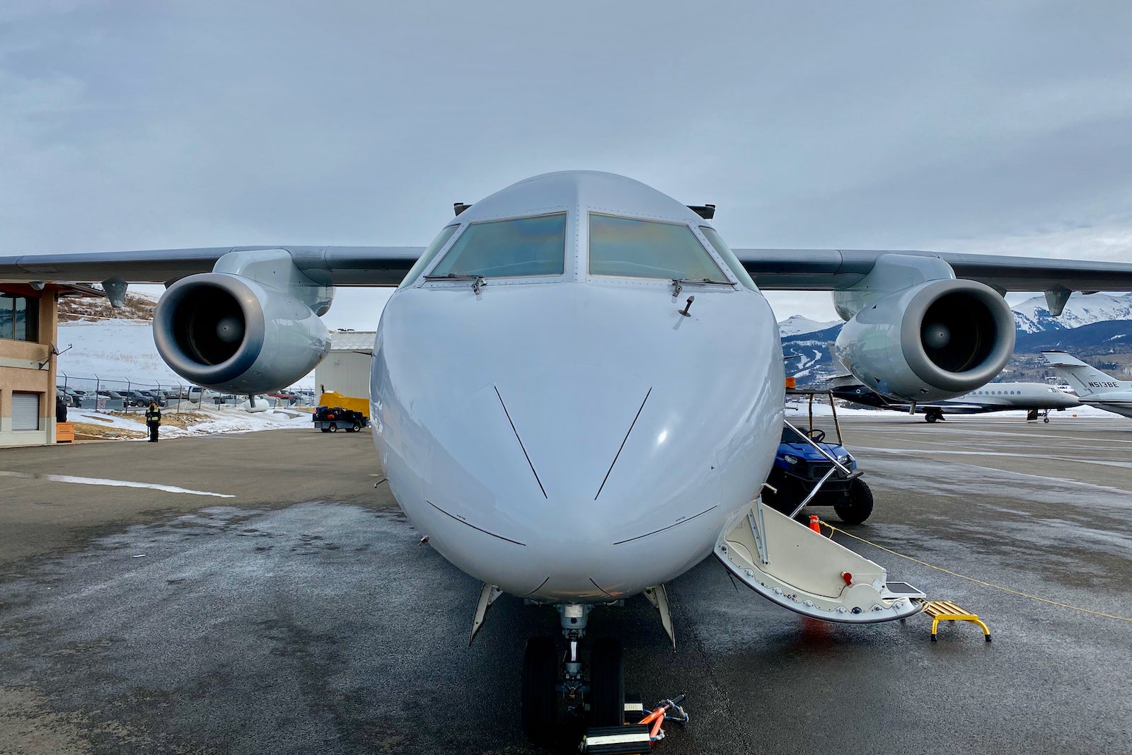 What it’s like to fly with Denver Air Connection - The Points Guy