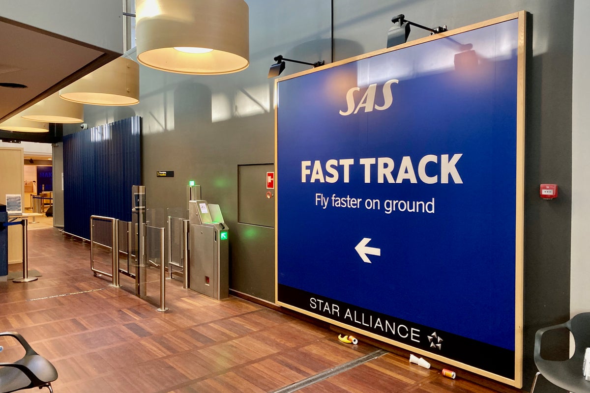 Review: SAS Airbus A350 in business class - The Points Guy