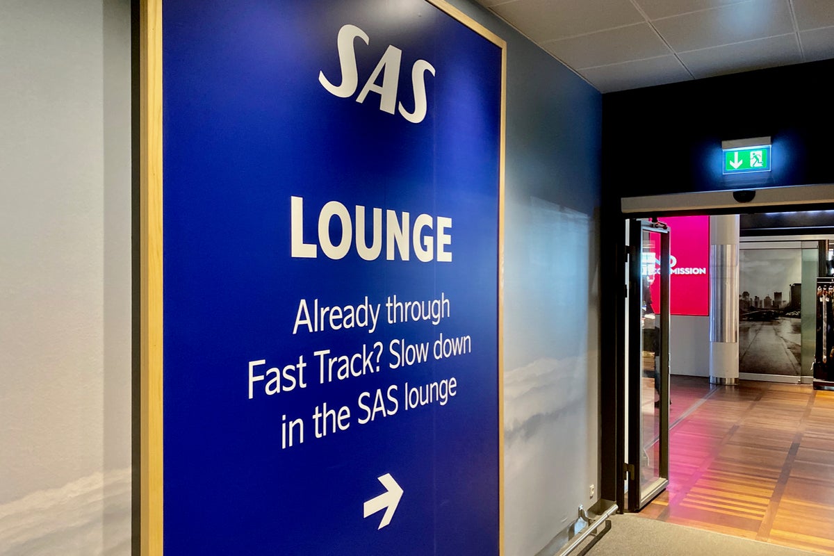 Review: SAS Airbus A350 in business class - The Points Guy