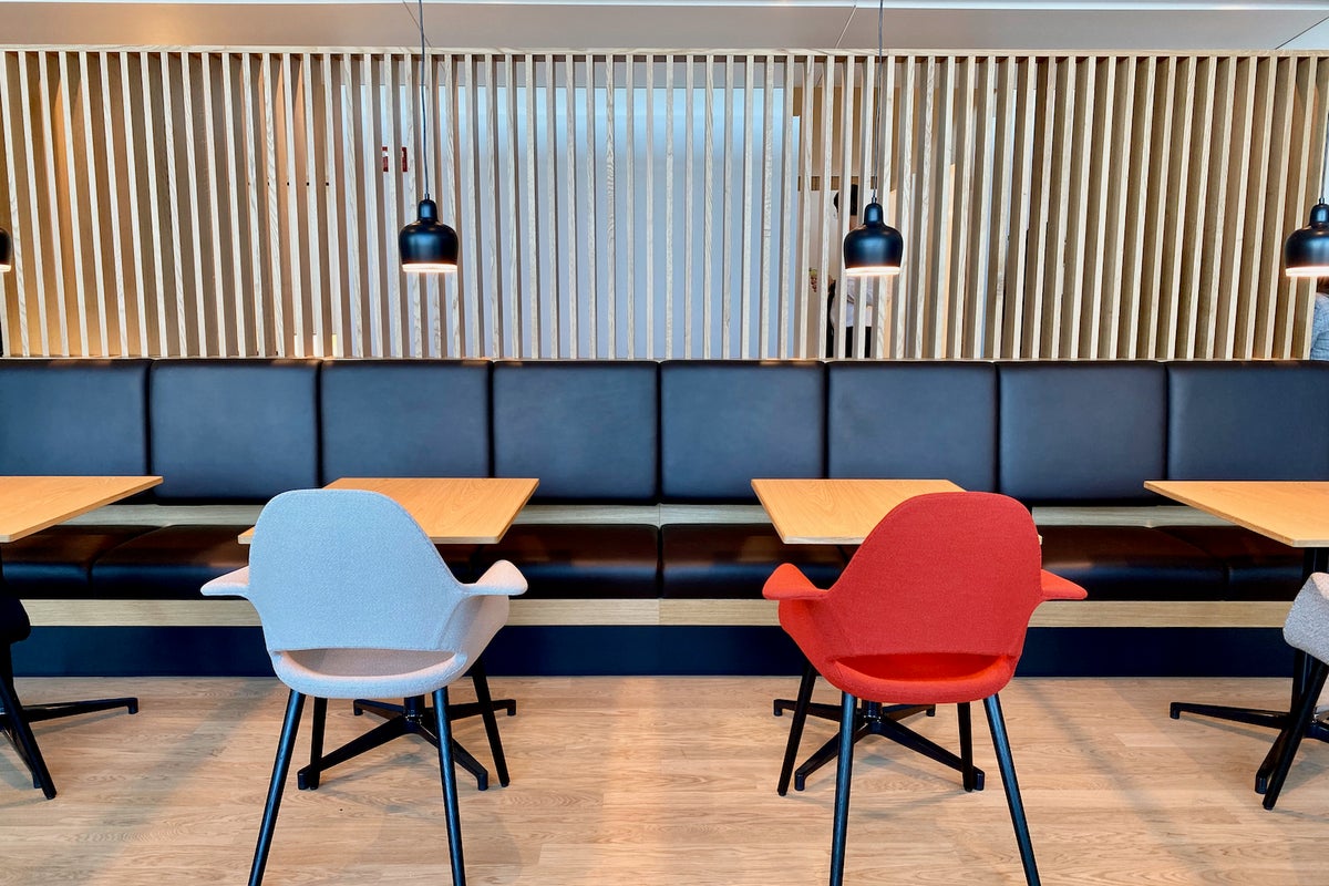 First look: Newly renovated Swiss Lounge at JFK - The Points Guy