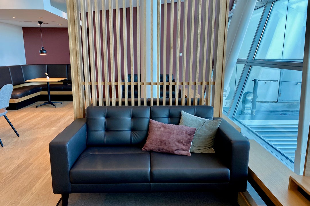 First look: Newly renovated Swiss Lounge at JFK - The Points Guy