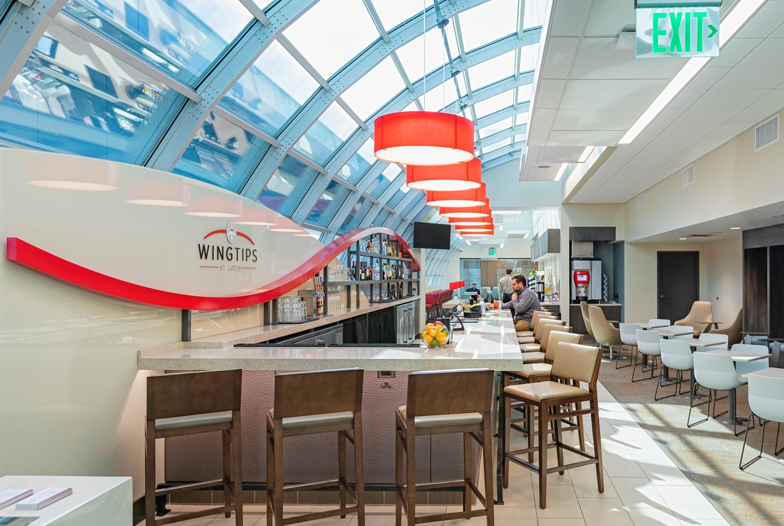 What’s the Best Way to Share Lounge Access With My Spouse or Family ...