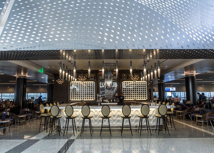 Los Angeles Airport 101: Where to eat and drink at LAX - The Points Guy