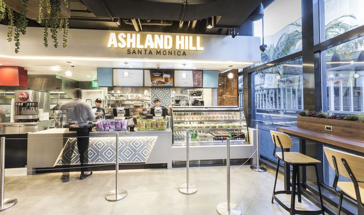 Los Angeles Airport 101: Where to eat and drink at LAX - The Points Guy