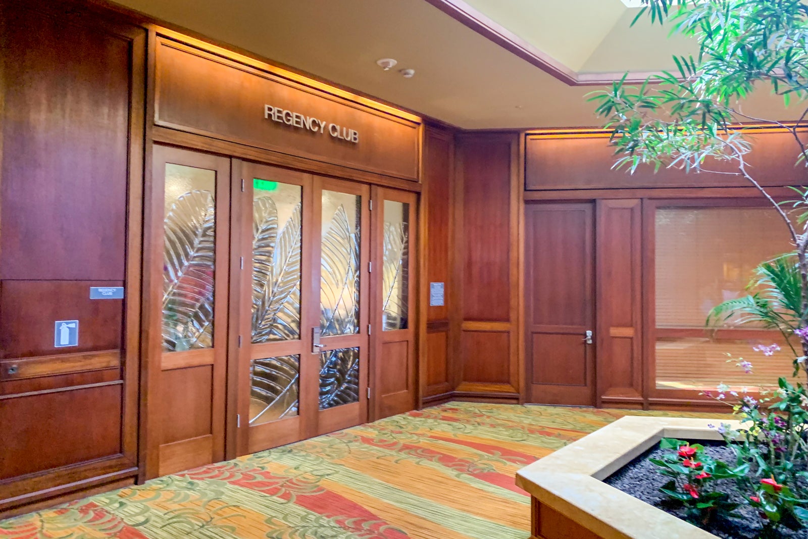 Review: The Hyatt Regency Maui Resort and Spa - The Points Guy