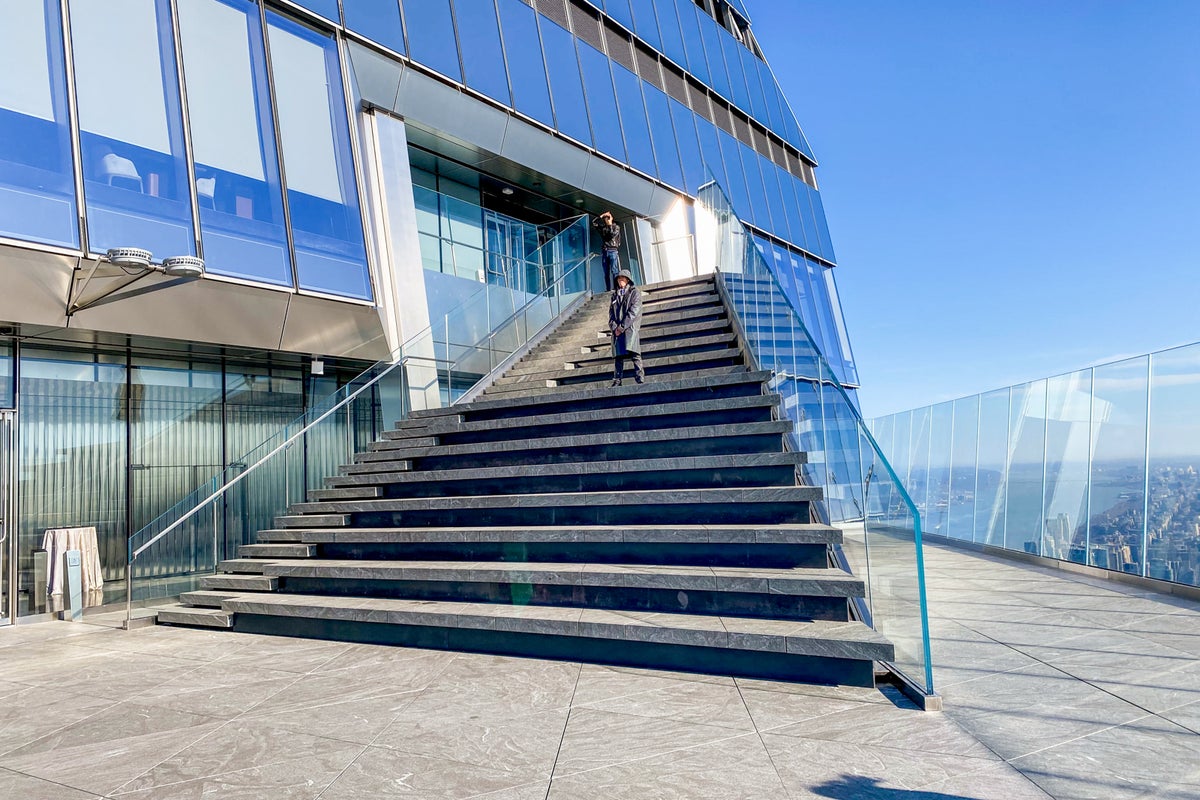 Your guide to experiencing the Edge observation deck in New York City ...