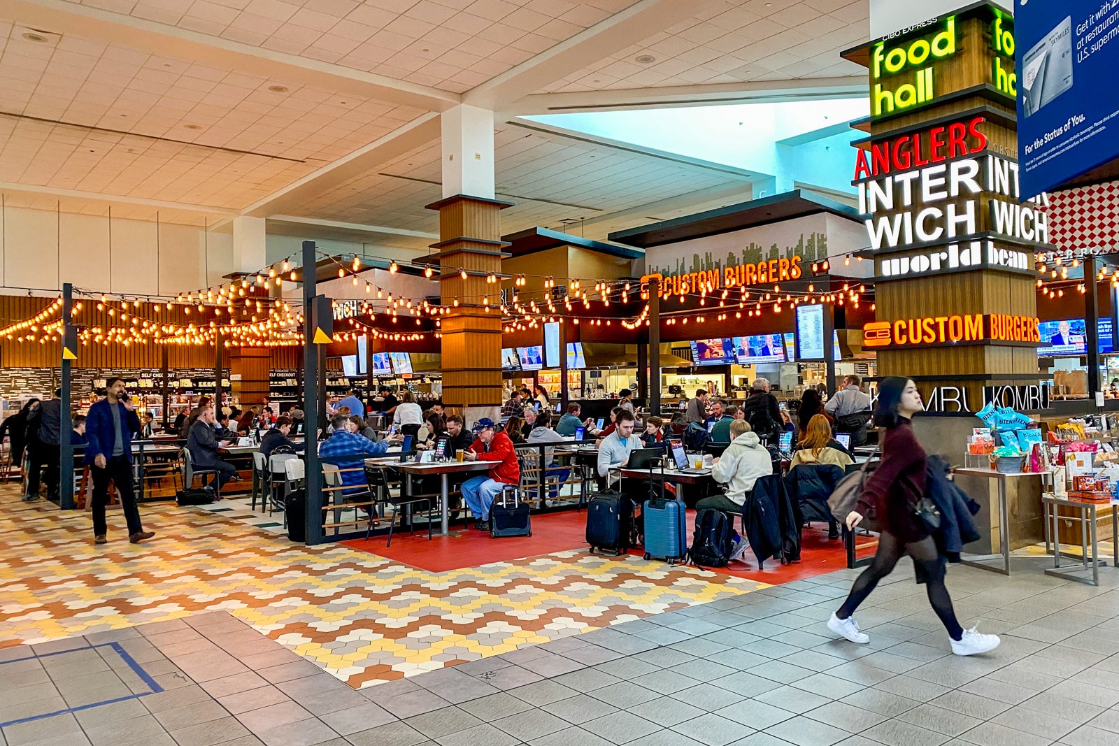 Review: Spirit Airlines economy on the A320neo, LGA-FLL - The Points Guy