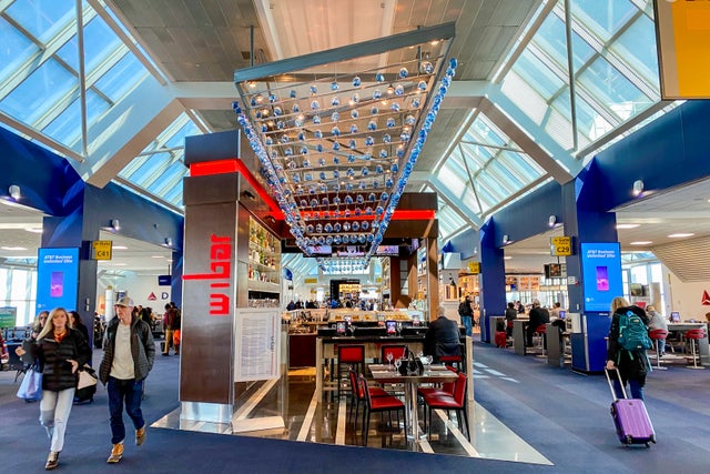 Review: Spirit Airlines economy on the A320neo, LGA-FLL - The Points Guy