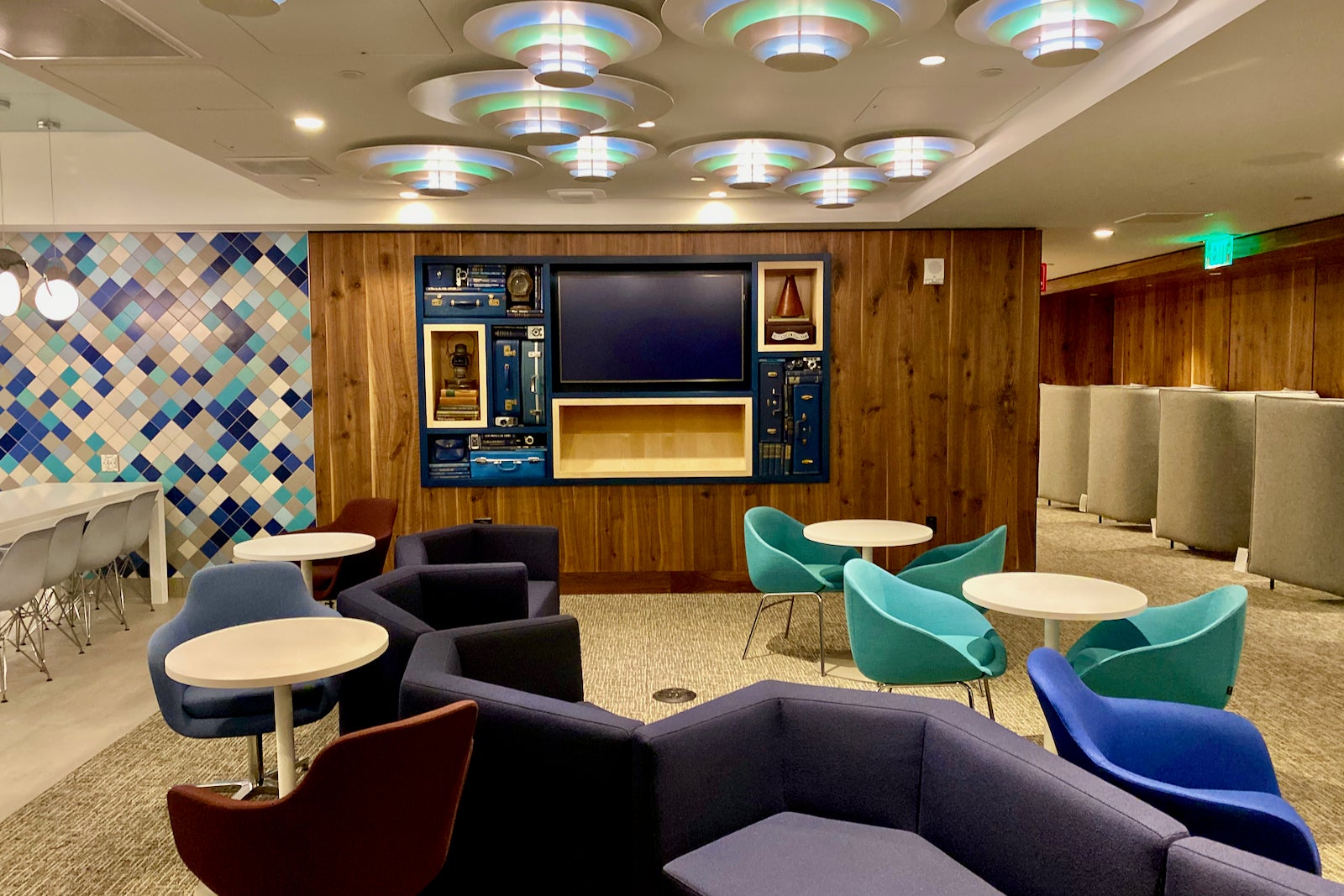 Everything you need to know about accessing Amex Centurion lounges ...