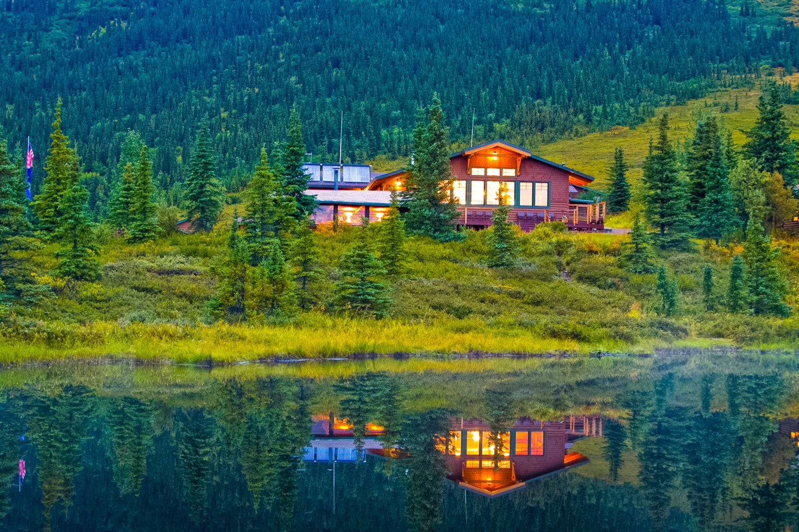 8 of the best Alaskan lodges for getting close to glaciers, Denali and ...