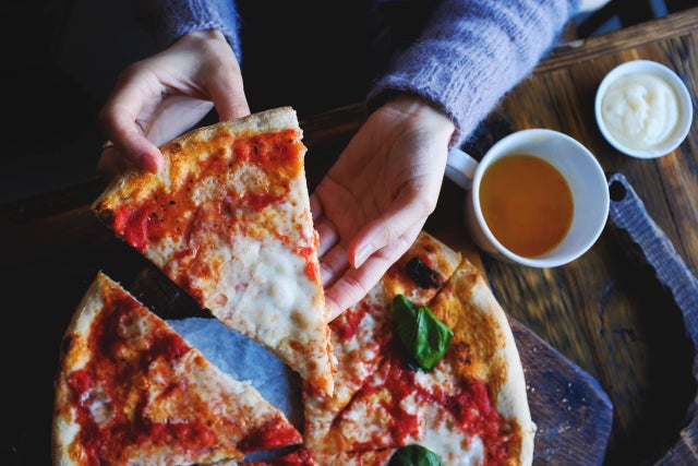 Google Maps has new takeout and delivery shortcut options - The Points Guy