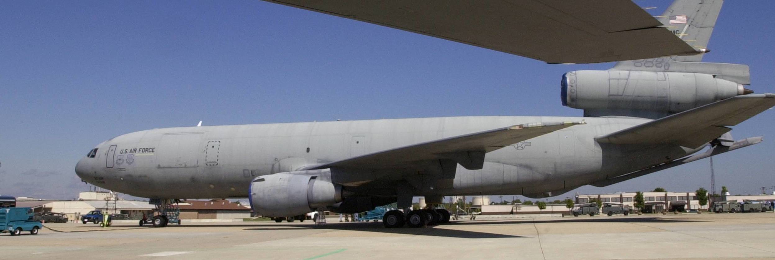 The U.S. Air Force flew a tanker jet into LaGuardia airport - The ...