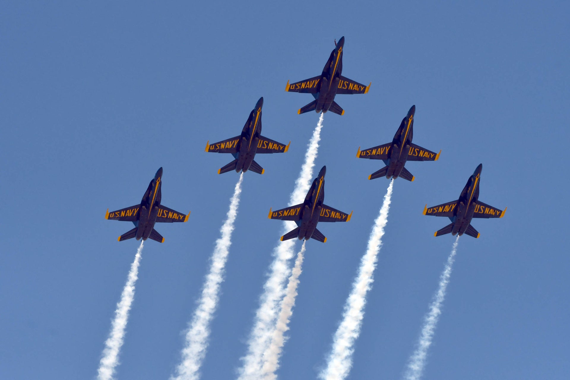 What the Thunderbirds & Blue Angels NYC overflight looked like - The ...