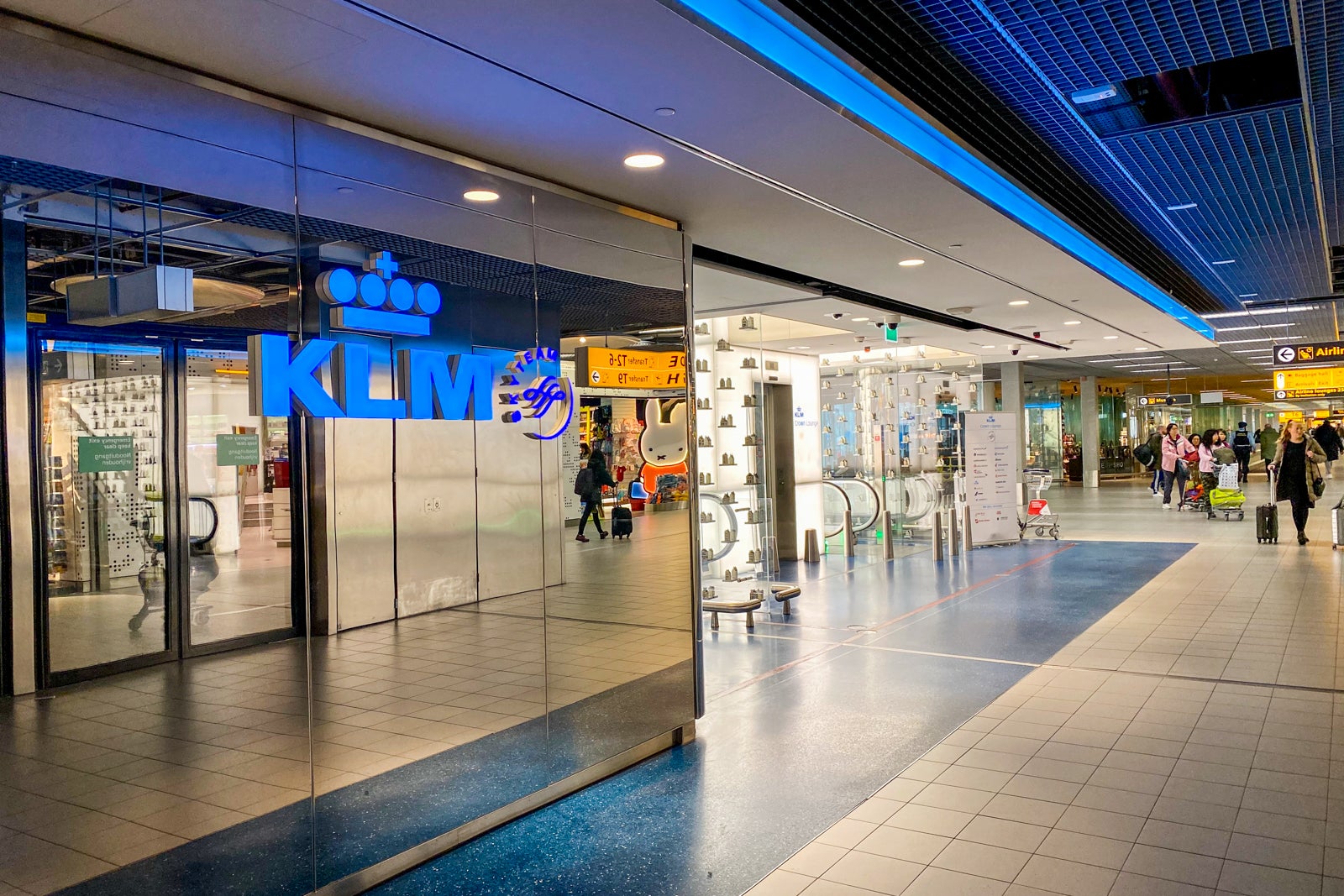 Flight review: KLM 787-9 in Economy Comfort, Amsterdam-New York - The ...